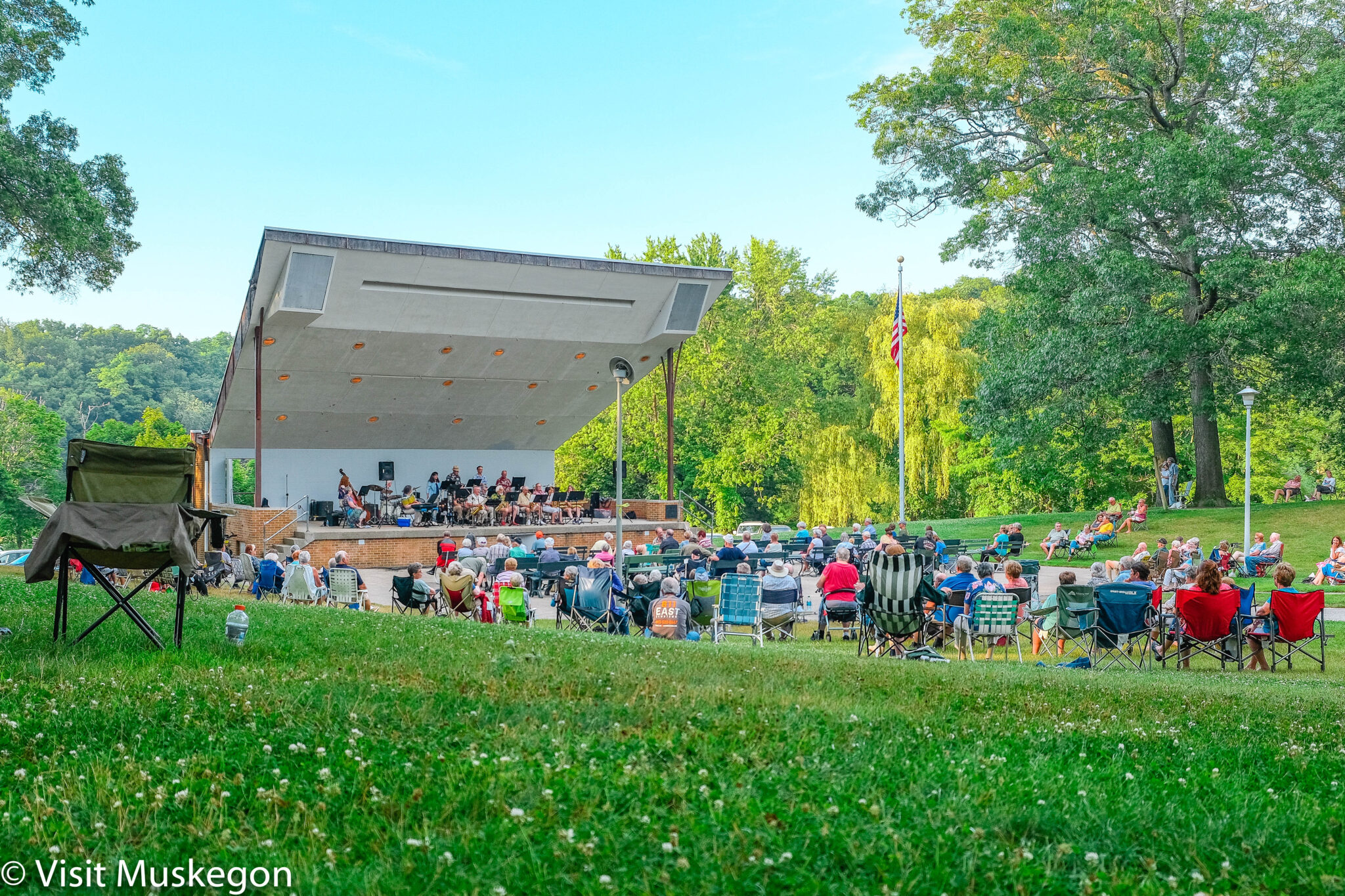 Muskegon's Summer Symphony: Free Outdoor Concerts - Michigan Beachtowns